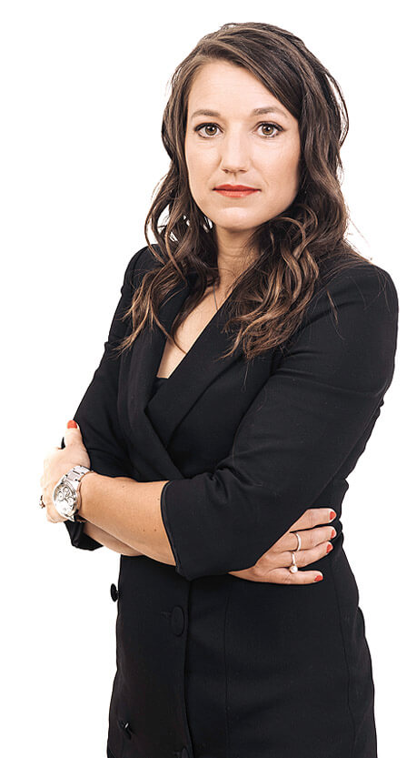 Kdo smo | mag. Mateja Likozar Rogelj - odvetnica